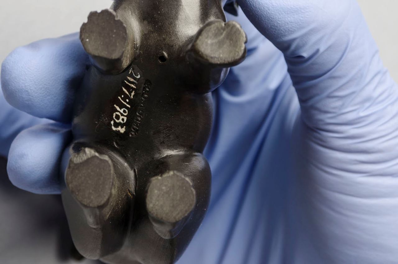 Cat in Black Basalt | Hieronymus Objects