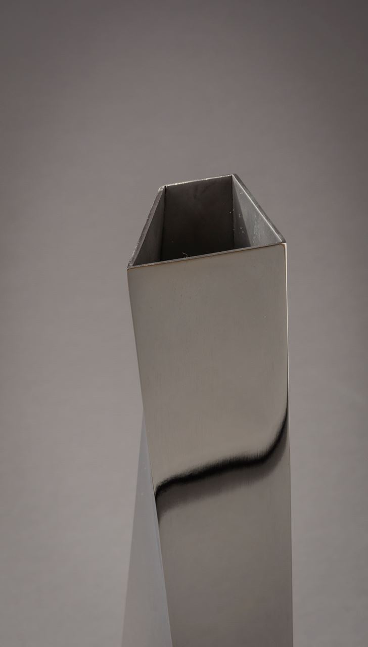 Alessi Crevasse Vase | Hieronymus Objects