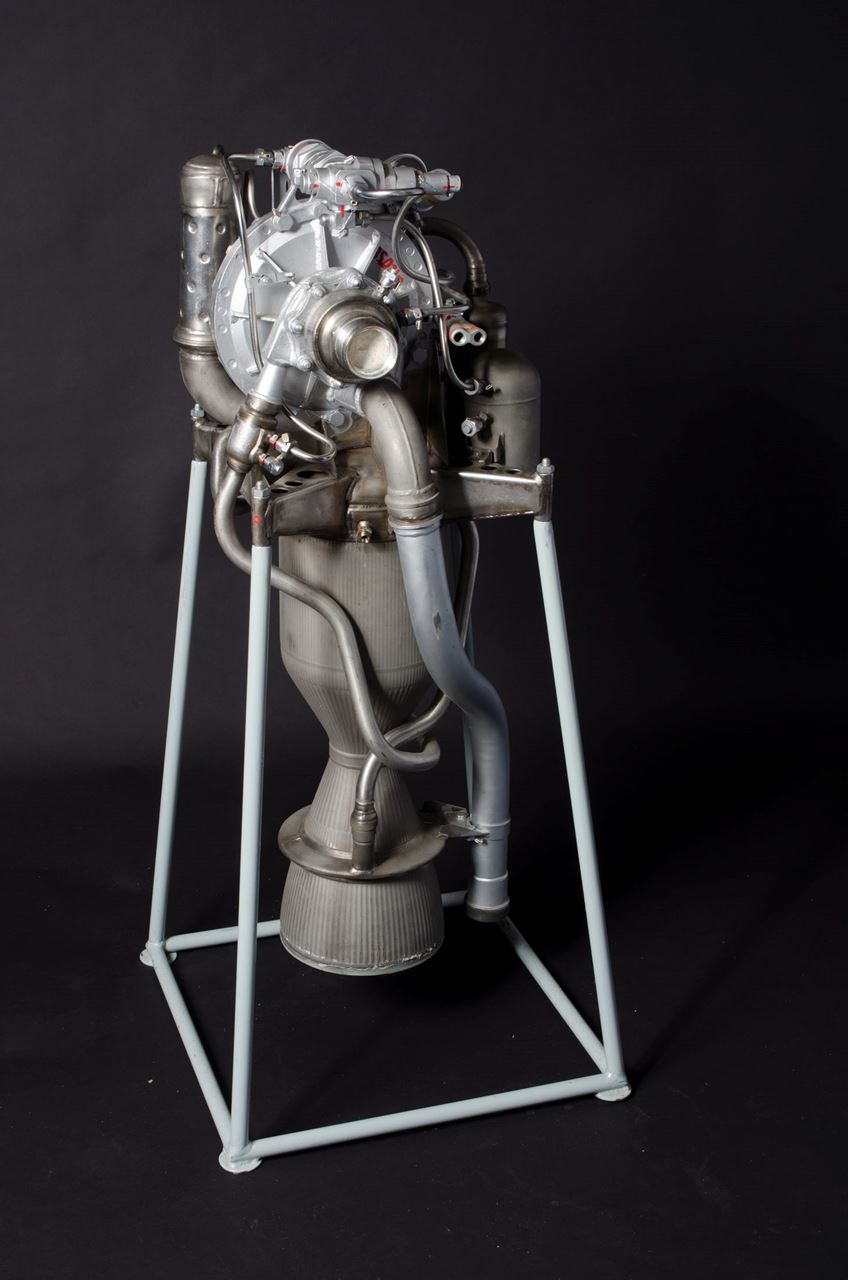 Soviet Rocket Engine | Hieronymus Objects