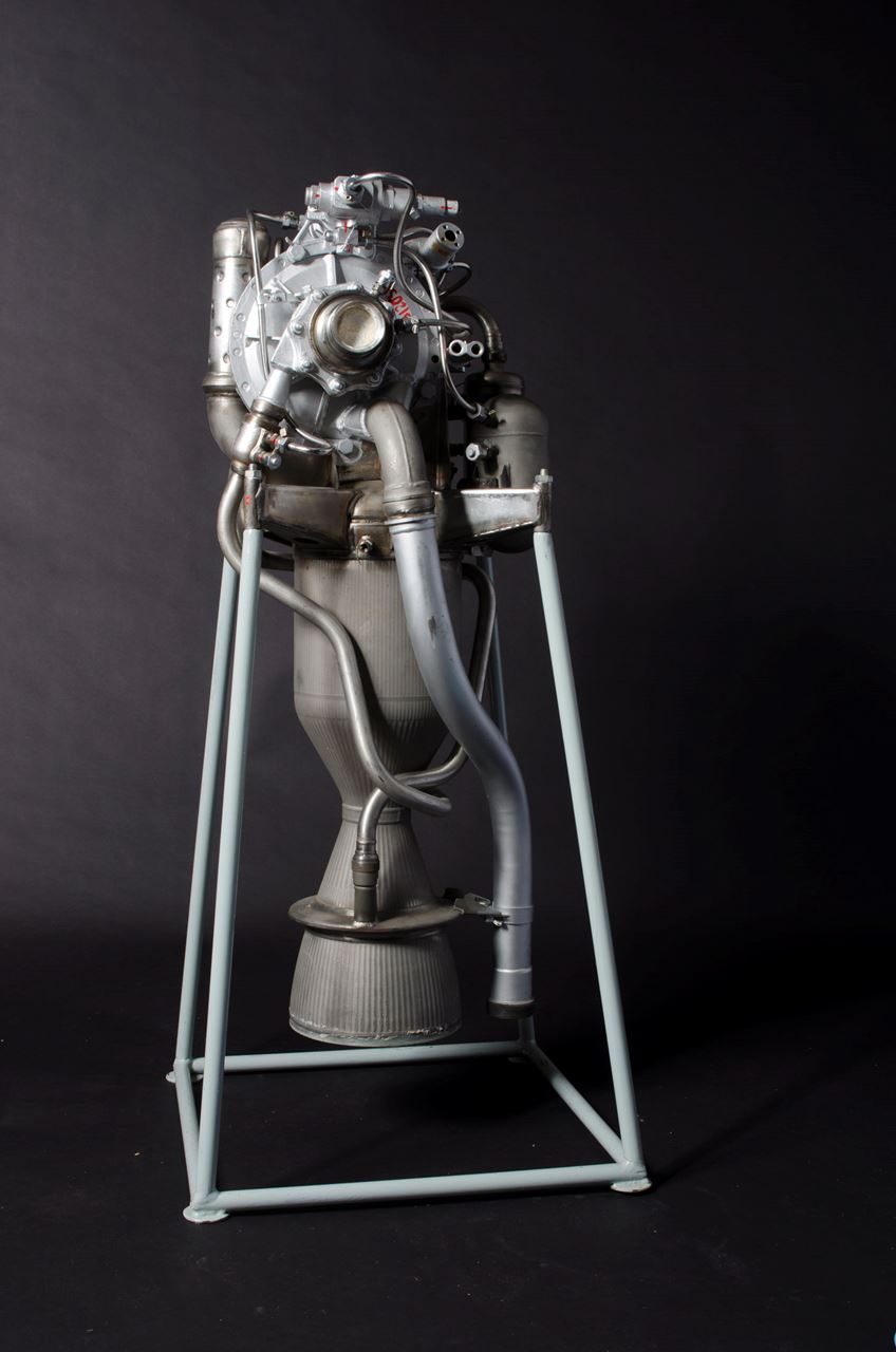Soviet Rocket Engine | Hieronymus Objects