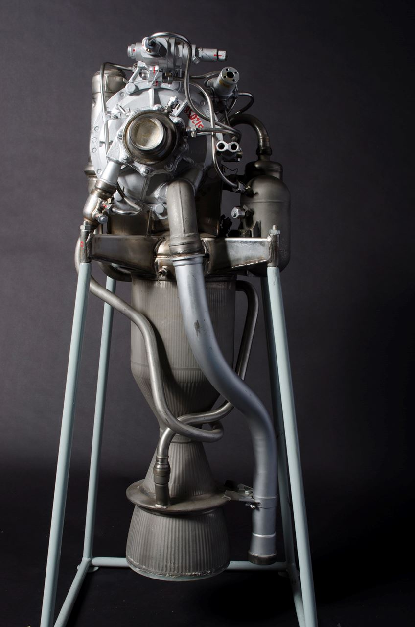 Soviet Rocket Engine | Hieronymus Objects