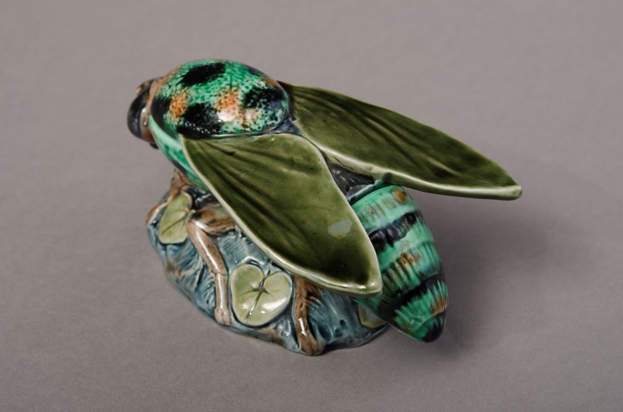 Majolica Bee Form Matchbox | Hieronymus Objects