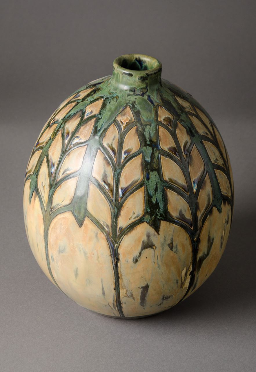 Foliage Patterned Vase | Hieronymus Objects